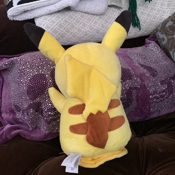 Tomy | Toys | Tomy Talking Pikachu Light Up Cheeks Plush | Poshmark